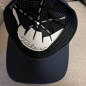 Titleist | Accessories | Titleist Dark Blue Golf Cap New With Tags ...
